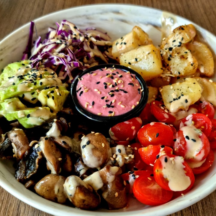 Canopy Garden Dining Bishan, Singapore Rainbow Power Bowl Review | abillion