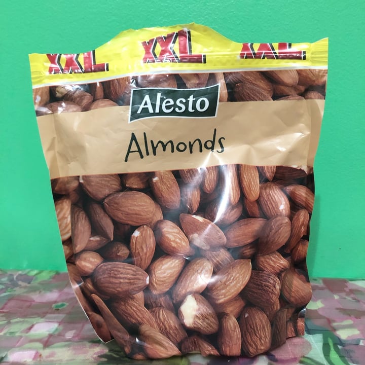 Alesto Almonds XXL Review | abillion