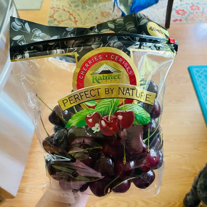 Rainier Organic Sweet Cherries Review | abillion