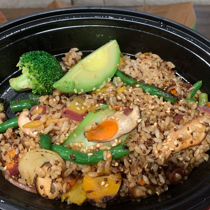 True Food Kitchen Easton, Columbus, United States Teriyaki Quinoa Bowl ...