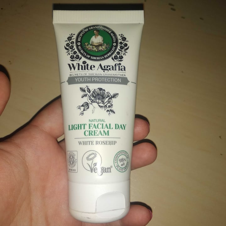 White Agafia Crema Facial Ligera De Día Review | abillion