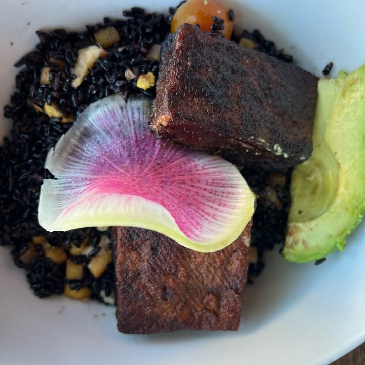 Spirit Elephant Winnetka, United States Forbidden Bowl Review | abillion