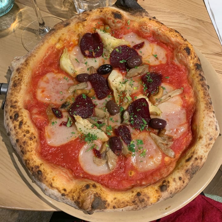 Purezza - Vegan Pizza Camden Camden Town, United Kingdom The one with ...