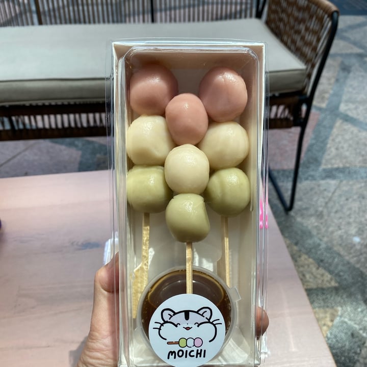 Moichi Tri coloured Dango Review | abillion
