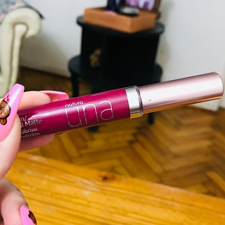 Natura Una Labial matte intransferible cereza Review | abillion