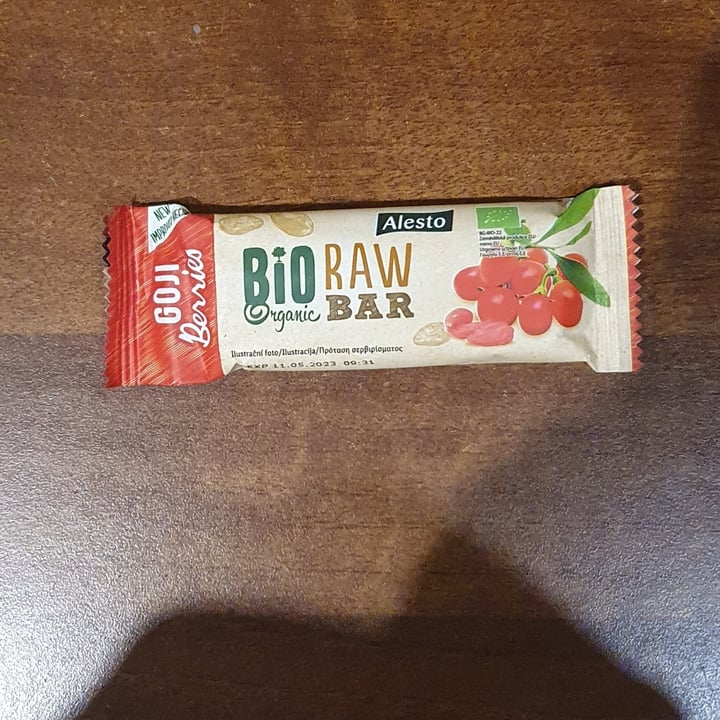 Alesto Bio Raw Bar Goji Review | abillion
