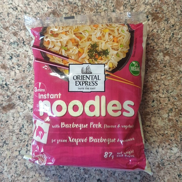 Oriental Express Instant noodles with barbecue pork Review | abillion