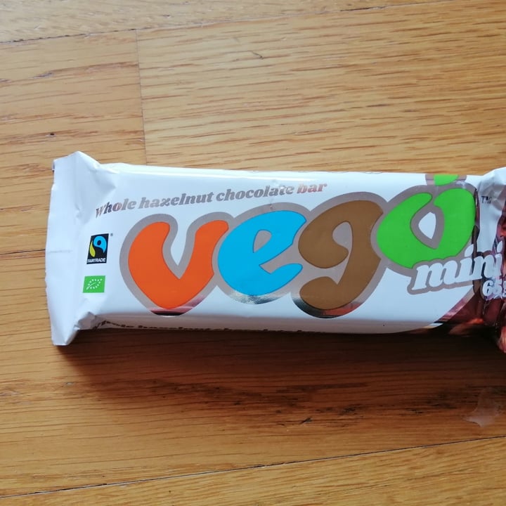 Vego Whole Hazelnut Chocolate Bar Mini Review | abillion