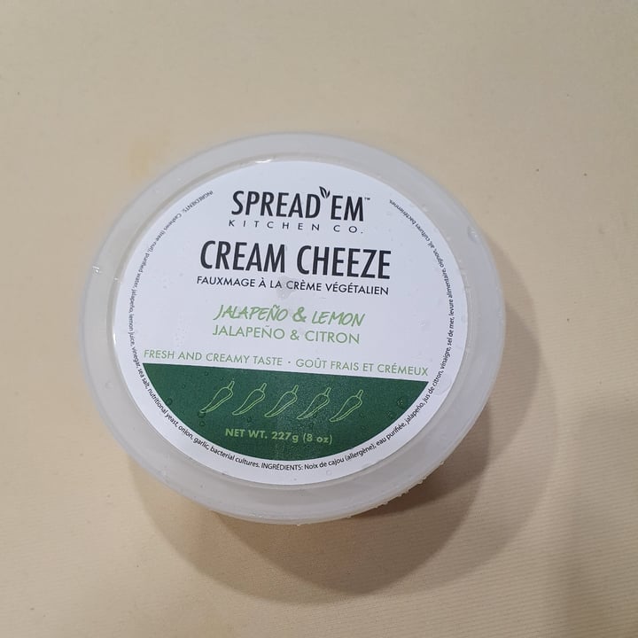 Spread'Em Kitchen Jalapeño & Lemon Cashew Cream Cheeze Review | abillion