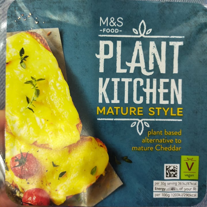 Marks & Spencer Food (M&S) Plant Kitchen cheddar Cheese Review | abillion
