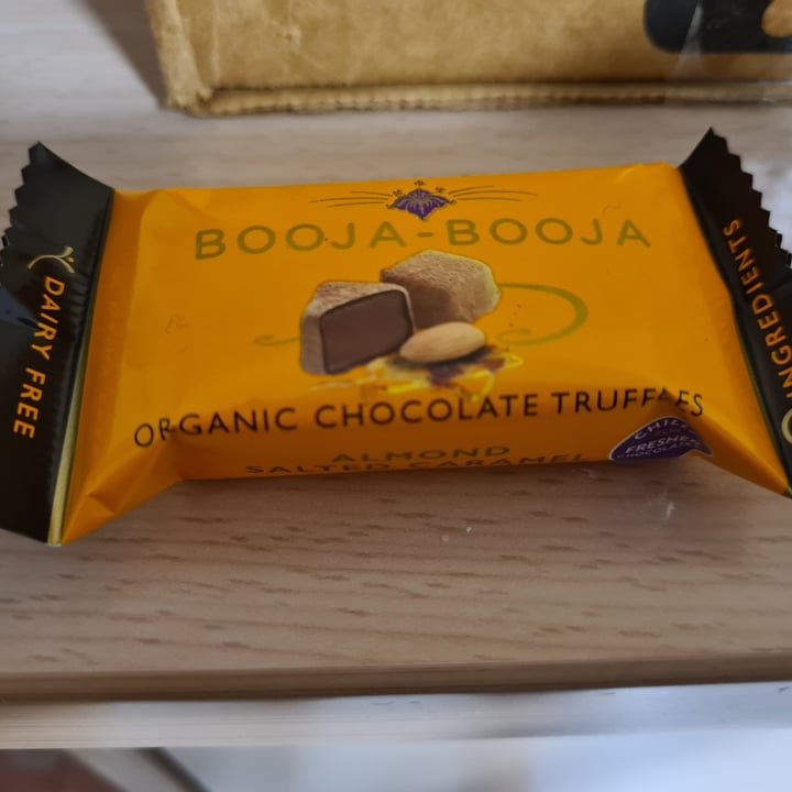 Booja-Booja almond salted caramel chocolate truffles Review | abillion