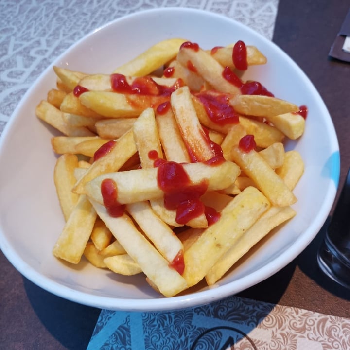 Restaurant Atmosphera Lignano Sabbiadoro, Italy Patatine Fritte Review ...