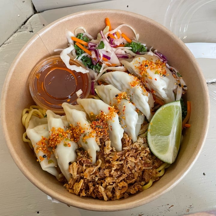 Abokado Westminster, United Kingdom Sweet Chilli Dumpling Vitality Bowl ...