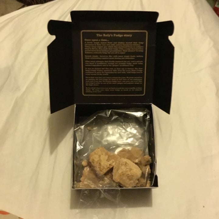 Roly’s fudge Maple fudge Review | abillion