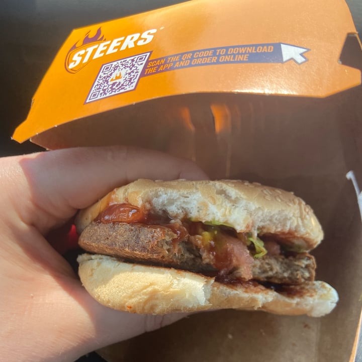 Steers Parys, South Africa Original Veggie Burger & Chips Review | abillion