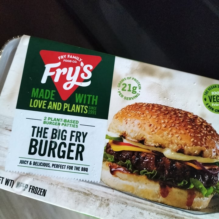 Fry's Family Food Co The Big Fry Burger Review | abillion