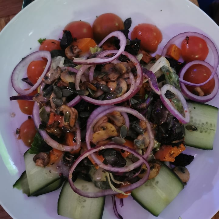 PRIMI Table View Cape Town, South Africa Plant Based Salad Review ...