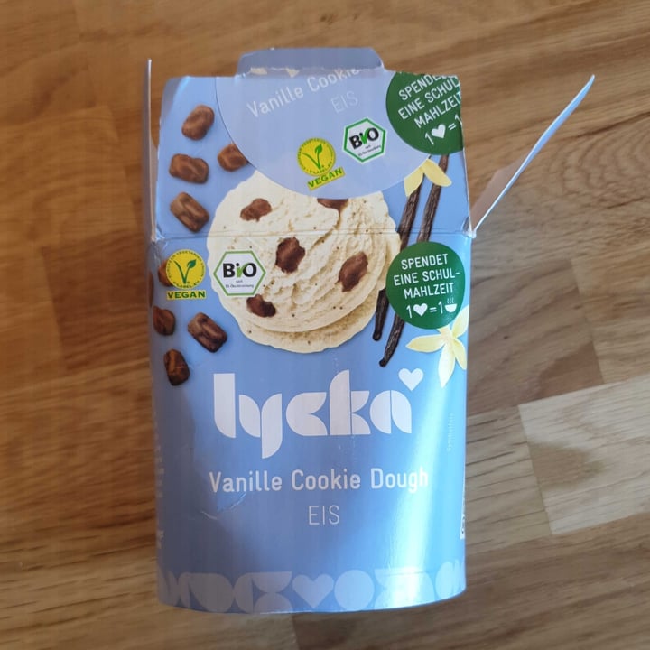 Lycka Vanilla Cookie Dough Eis Review | abillion