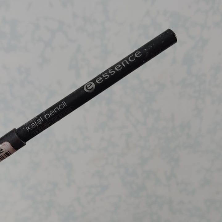 Essence Kajal pencil , Eyeliner , 01 Black Review | abillion