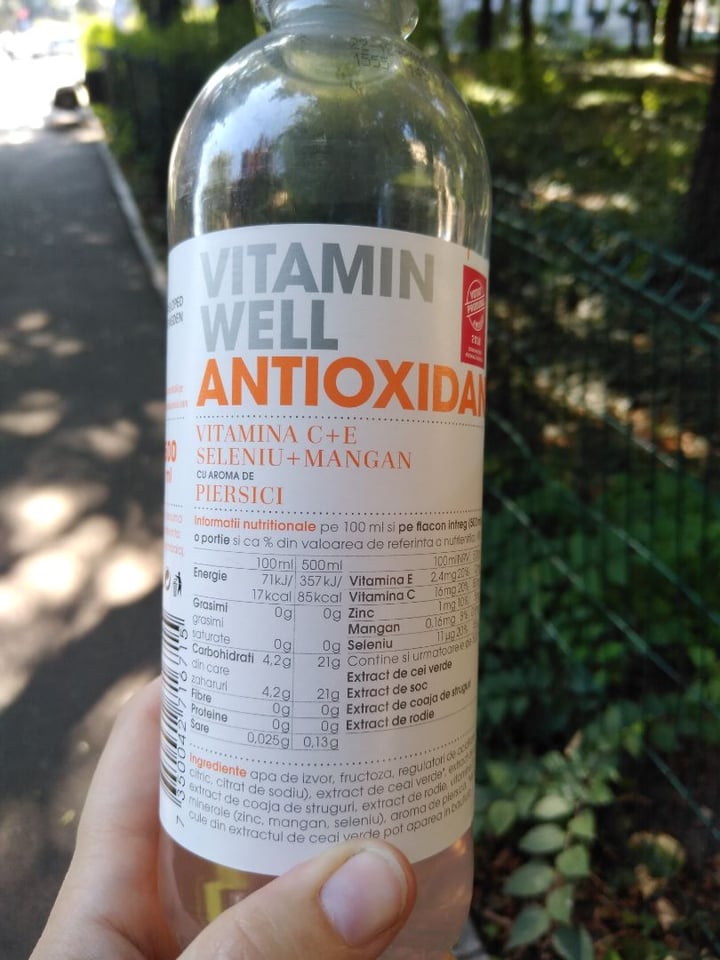 Vitamin Well Antioxidant Peach Drink Review | abillion