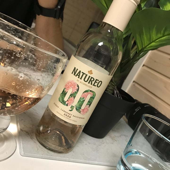 Natureo 0,0 Syrah - Cabernet Sauvignon Review | abillion