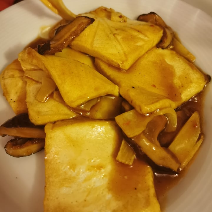 Nuovo Zhen bao Torino, Italy tofu bambù e funghi Review | abillion