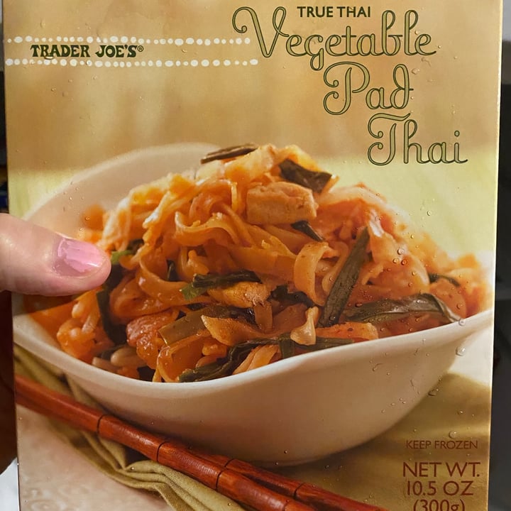 Trader Joe's Vegetable Pad Thai Review | abillion
