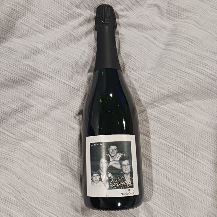 GenSeries Penelope Brut Sparkling Wine Review | abillion