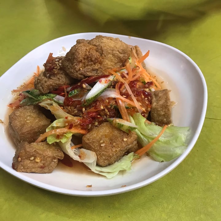 Wong Chiew Restaurant Yishun, Singapore Thai Style Tofu Review | abillion