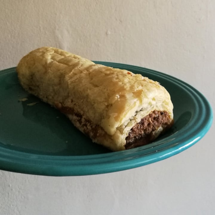 The Bakery @ Checkers Vegan sausage roll Review | abillion