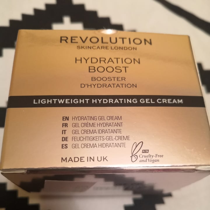 Revolution Beauty Hydration boost Review | abillion