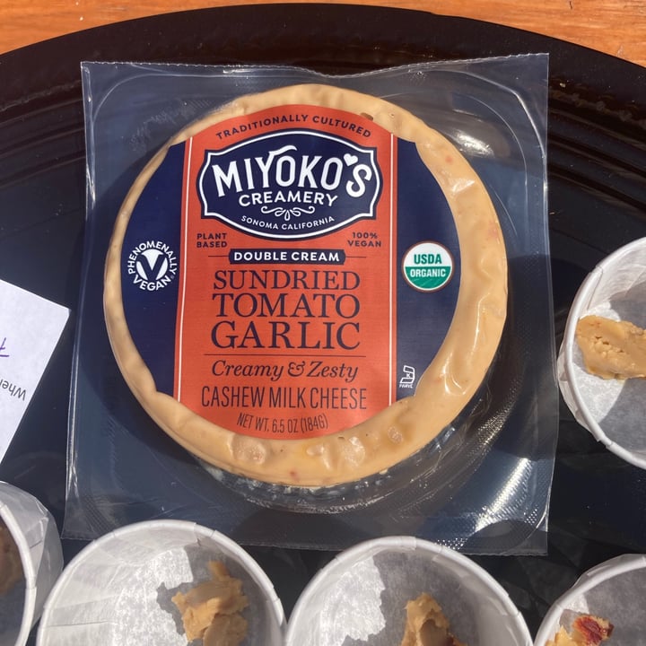 Miyoko's Creamery Double Cream Sundried Tomato Garlic Cashew Milk ...