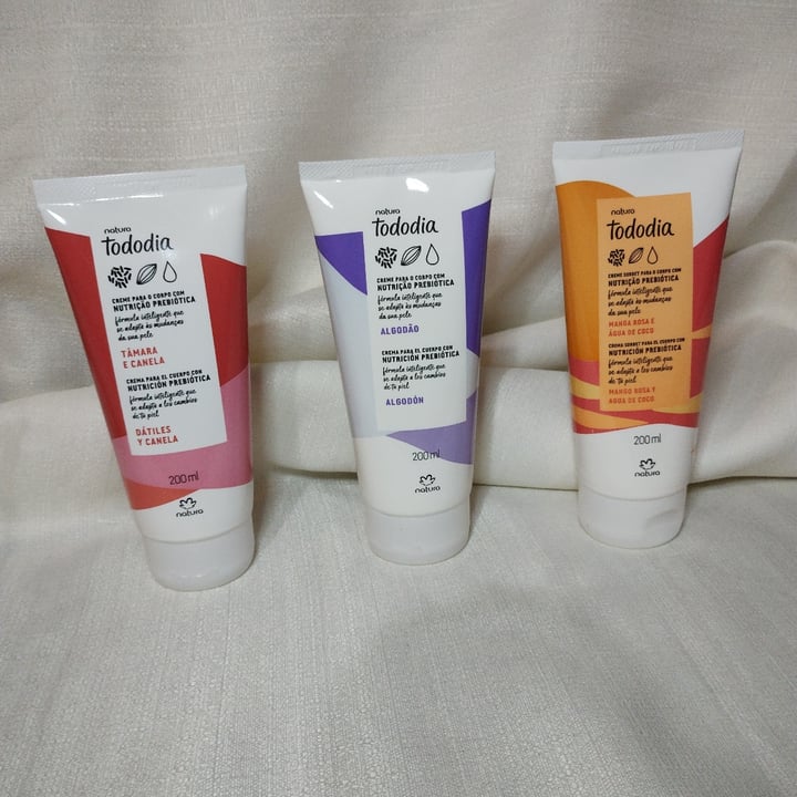 Natura Creme hidratante tododia Natura Manga rosa e Água de côco Review ...