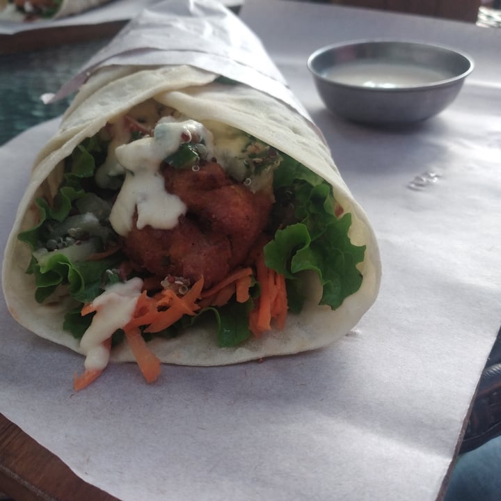El Jardín De Jazmín Miraflores, Peru Burrito de Falafel Review | abillion