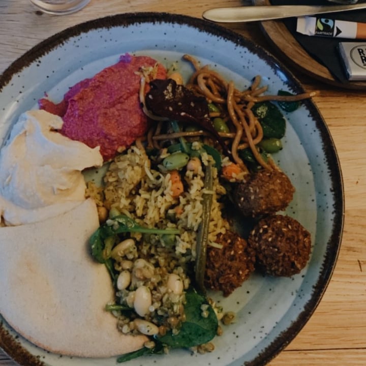 Riz Raz København K, København, Denmark Vegan Buffet Review | abillion