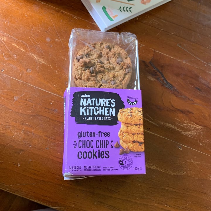 Coles Nature's Kitchen Choc chip cookies Review | abillion