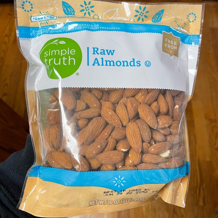Simple Truth Raw Almonds Review | abillion