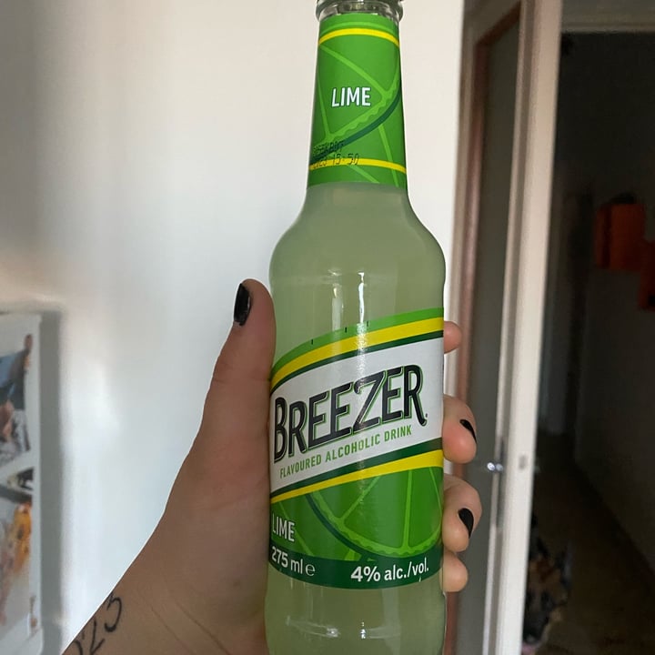 Bacardi Breezer Lime Review | abillion