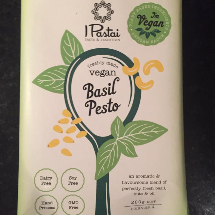 Ipastai Vegan Basil Pesto Review | abillion