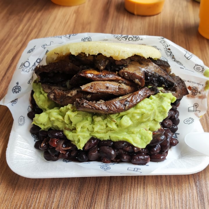 Papelón Arepa Bar La Carolina, Quito, Ecuador Arepa Vegana Review ...