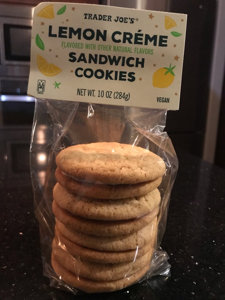 Trader Joe's Trader Joe’s Lemon Creme Sandwich Cookies Review | abillion