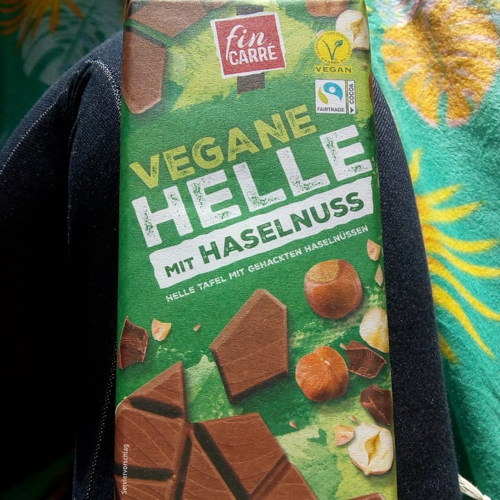 Fin Carré Couverture Chocolate with crunchy hazelnuts Review | abillion