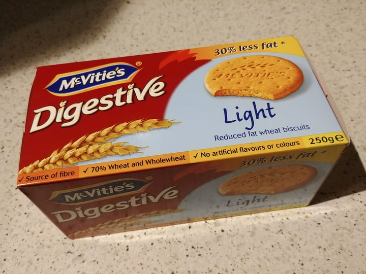 McVitie's Digestive Light Review | abillion