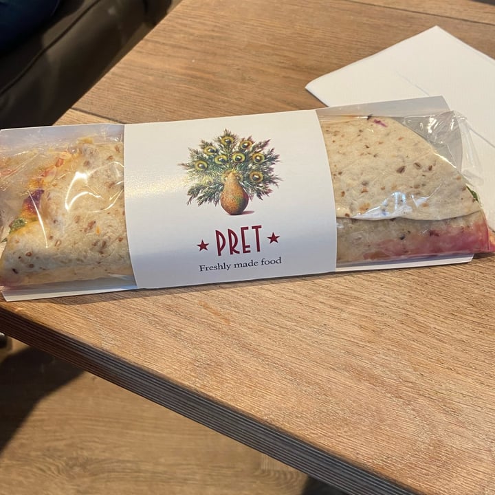 Pret A Manger United Kingdom Humous & Chipotle Wrap Review | abillion
