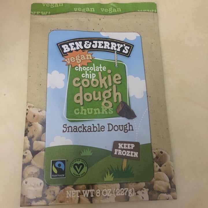 Ben & Jerry's Chocolate Chip Cookie Dough Chunks Snackable Dough Review ...