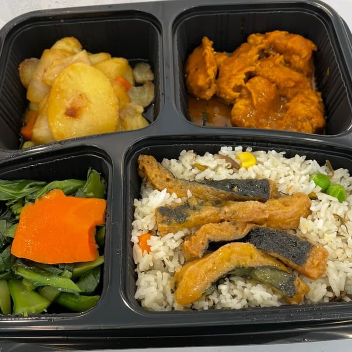 LPH Catering Bukit Merah, Singapore Vegan Bento Set 4 Review | abillion
