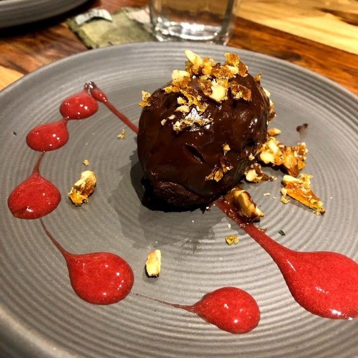 Greenr Cafe Vasant Vihar, New Delhi, India Chocolate Ganache With Wild ...