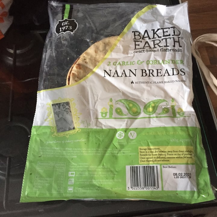 Baked Earth Garlic and Coriander Naan Breads Review | abillion