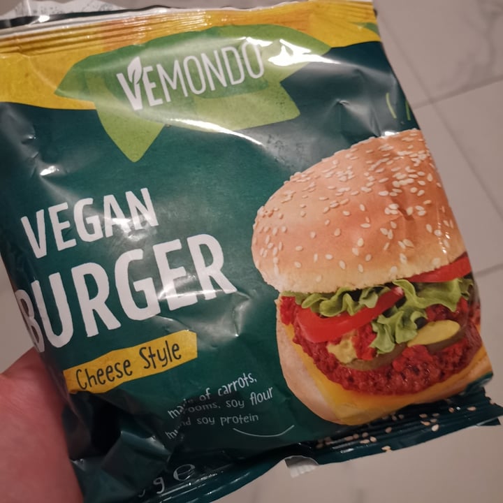 Vemondo Burger Vegan Cheese Style Review | abillion