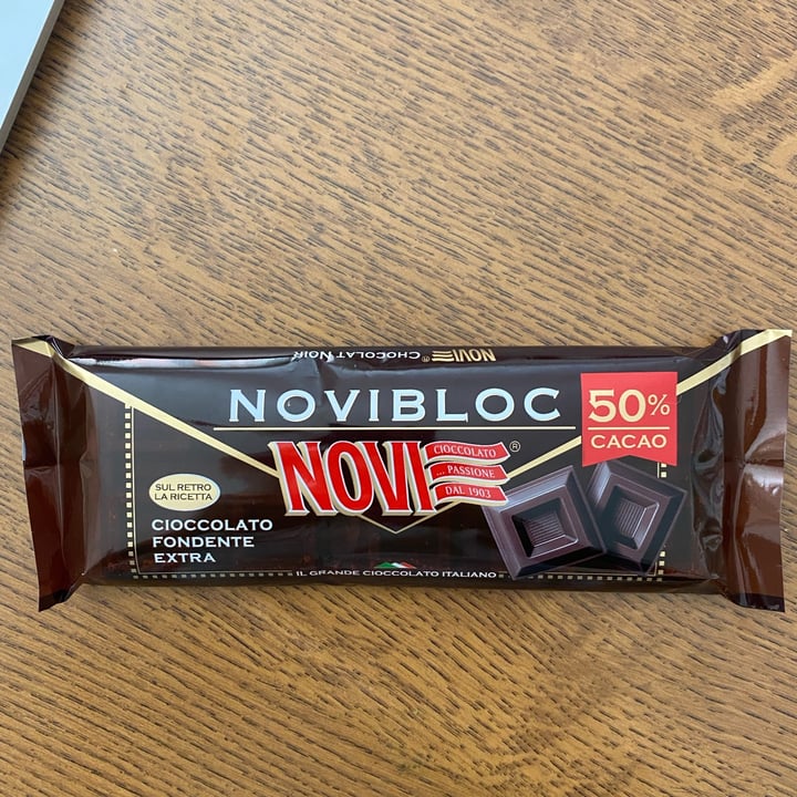 Novi NOVIBLOC 50% Fondente Review | abillion